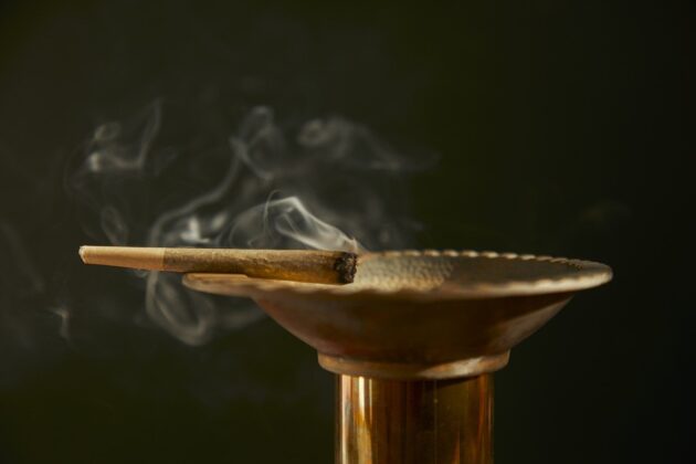 Red Eyes? Here’s Why It Happens When You Smoke Weed | The Programmers Life